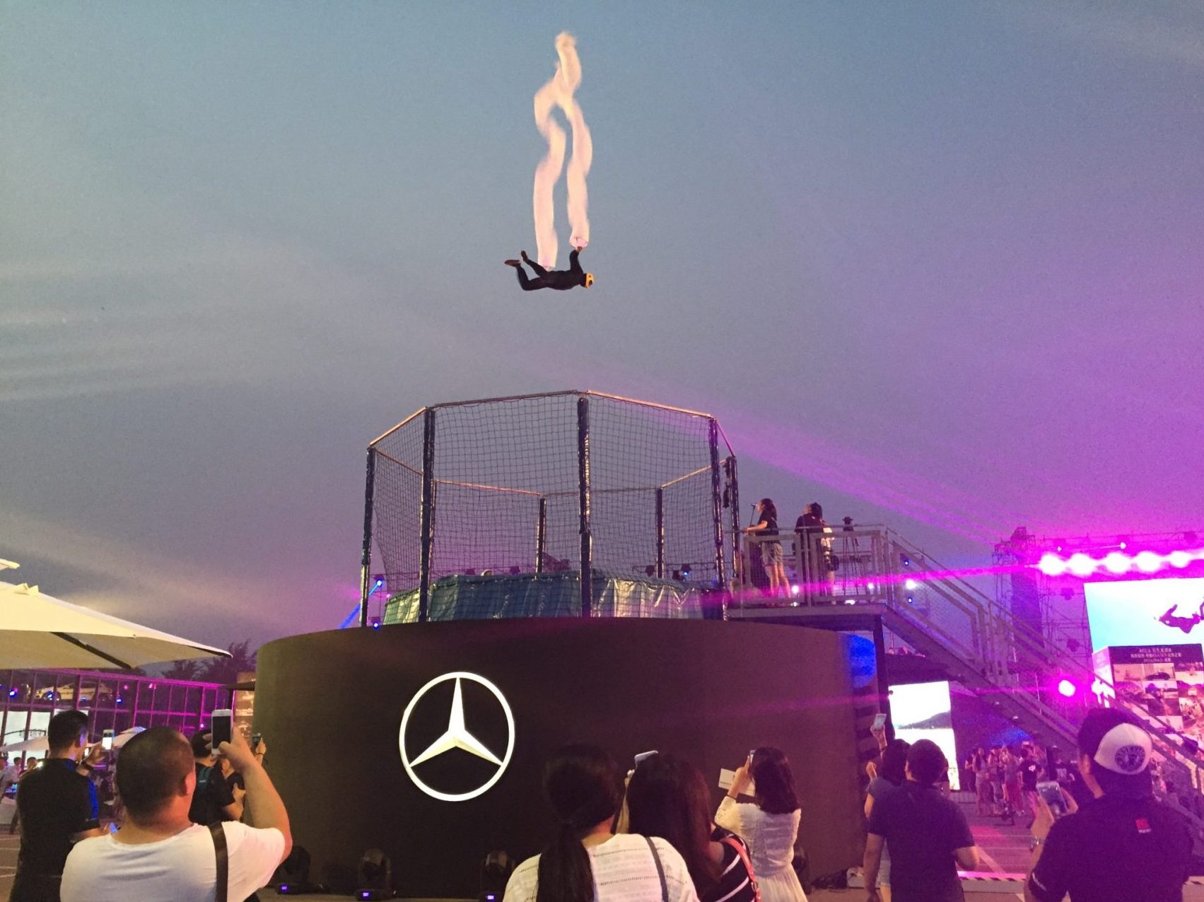 Mercedes Benz promotion - Aerodium Technologies